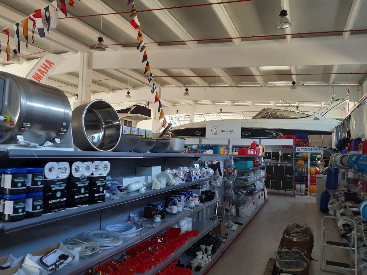 Nautical and camping shop - Nautical center Liburnija